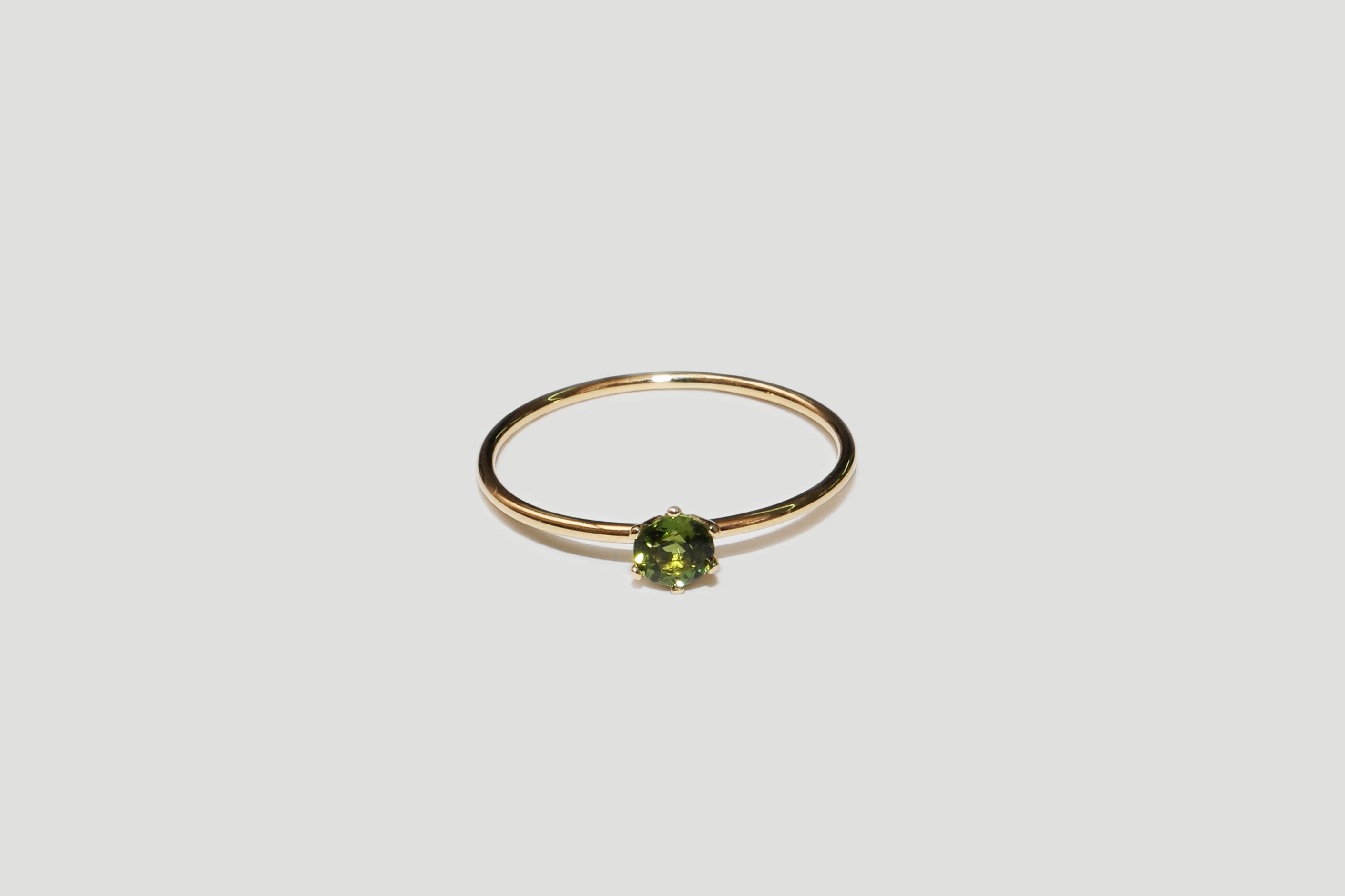 SASKIA DIEZ Wire Solitaire Ring Gold/Green – Maizon Store